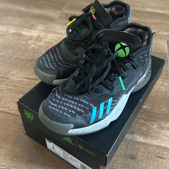 adidas | Shoes | Adidas Kids Donovan Mitchell Don Issue 4 Xbox ...